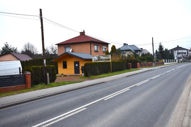 Kontakt i dane firmy - Api House